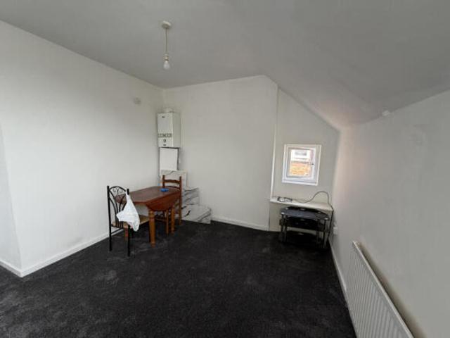 1 bedroom flat for rent in Dickenson Road, Manchester, Greater Manchester, M13