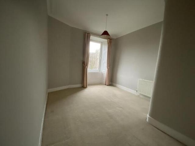 1 bedroom flat for rent in Dickson Street, Leith, EH6