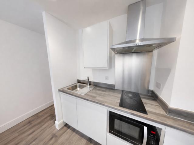 1 bedroom flat for rent in Division House Division Street, Sheffield, S1 4LX, S1