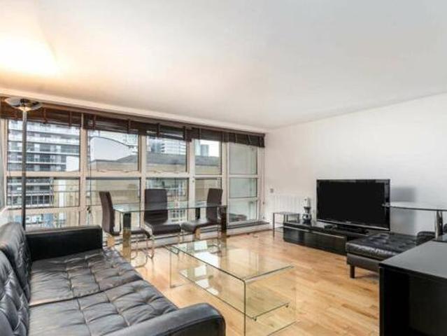 1 Bedroom Flat For Rent In Docklands