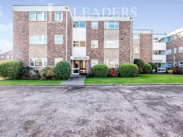 1 bedroom flat for rent in Downview Road, Worthing, BN11