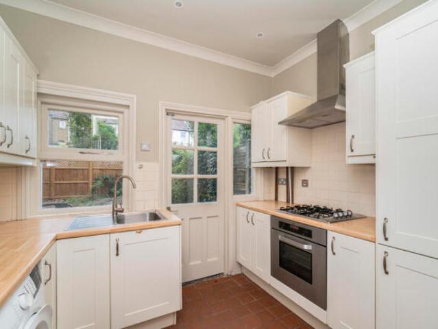 1 bedroom flat for rent in Drayton Gardens, London, W13