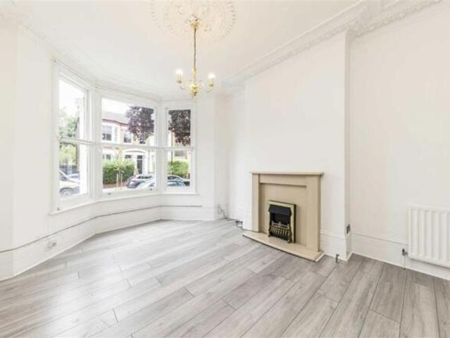 1 bedroom flat for rent in Drakefell Road, Brockley, SE4