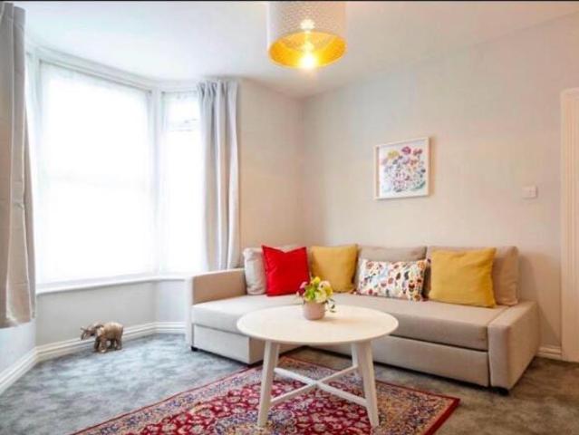 1 bedroom flat for rent in Drummond Road, St. Pauls, Bristol, BS2