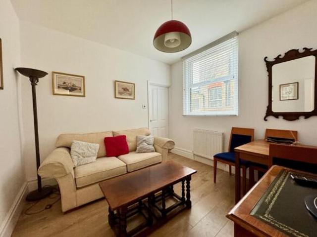1 bedroom flat for rent in Drylands Road, Crouch End, N8