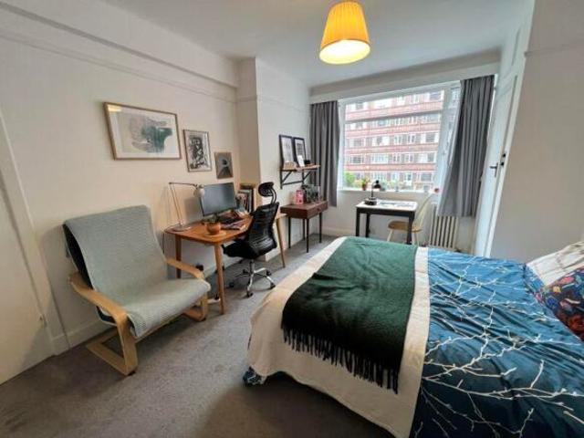 1 bedroom flat for rent in Du Cane Court, Balham High Road Balham SW17 7JU. SW17