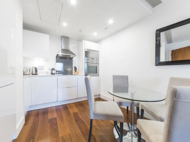 1 bedroom flat for rent in Duckman Tower, Canary Wharf, London, E14