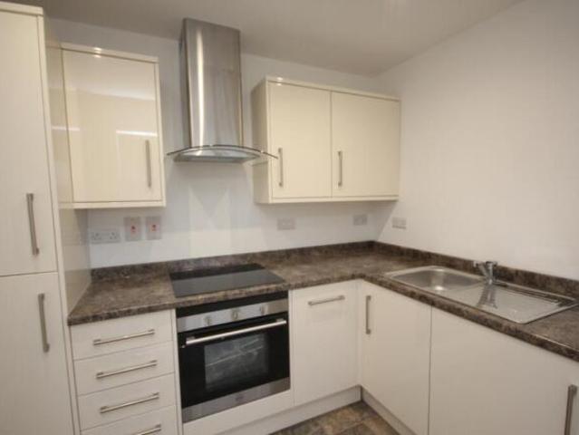 1 bedroom flat for rent in Dudley Street Luton LU2