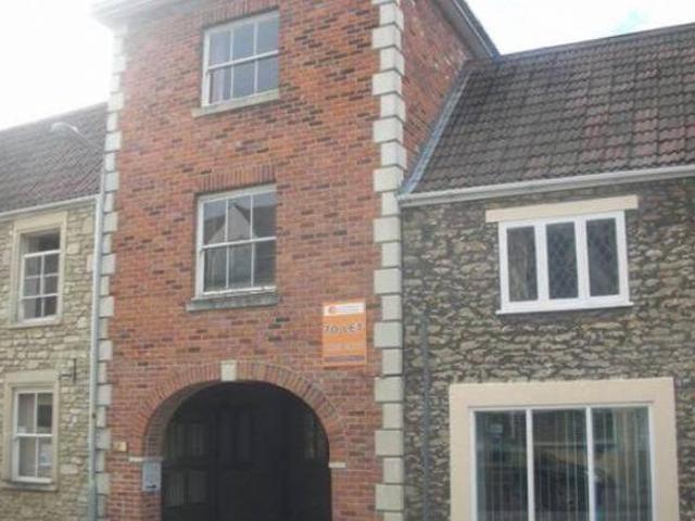 1 bedroom flat for rent in Duke Street Trowbridge BA14