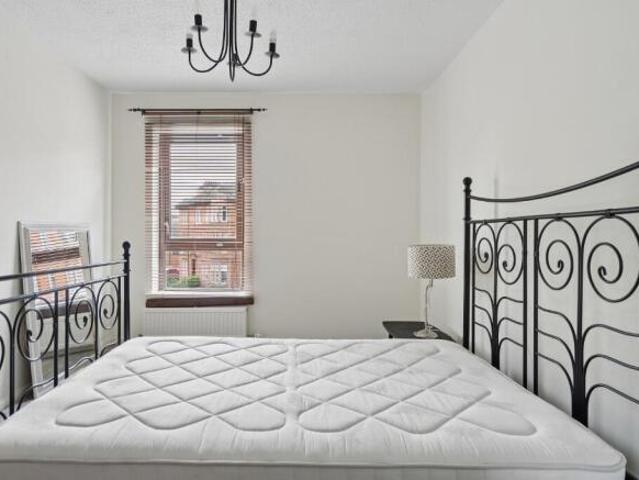 1 bedroom flat for rent in Durward Court, Shawlands, Glasgow, G41