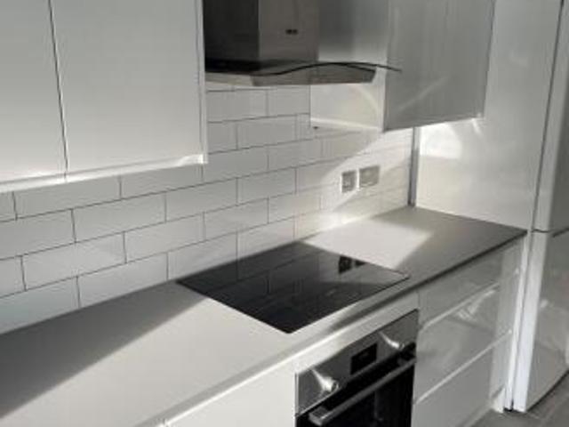 1 bedroom flat for rent in Durham Avenue, Bromley, BR2