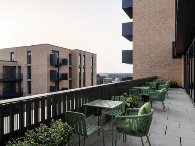 1 bedroom flat for rent in E 25, Kew Curve, Capital Interchange Way, Brentford, TW8