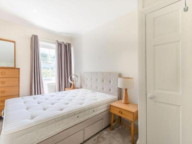 1 bedroom flat for rent in Eccleston Square, Pimlico, London, SW1V