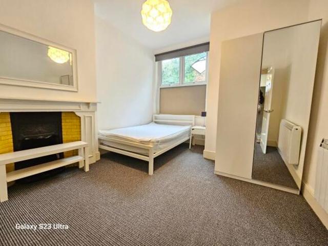 1 bedroom flat for rent in Ecclesall Road, Sheffield, S11