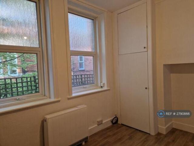 1 bedroom flat for rent in Earls Avenue, Folkestone, CT20