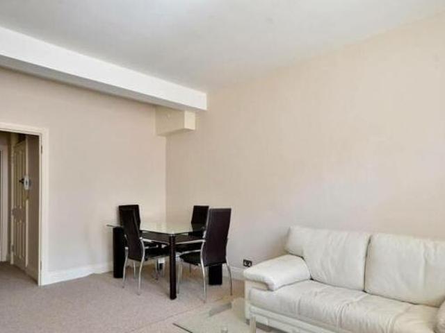 1 Bedroom Flat For Rent In Earls Court, London