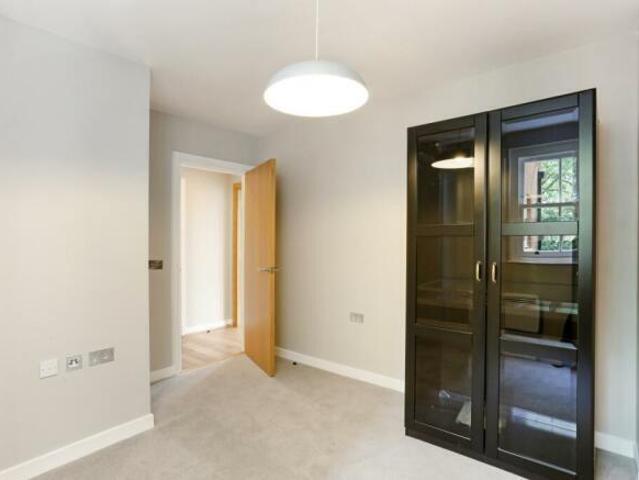 1 bedroom flat for rent in Earls Court Road, London, SW5