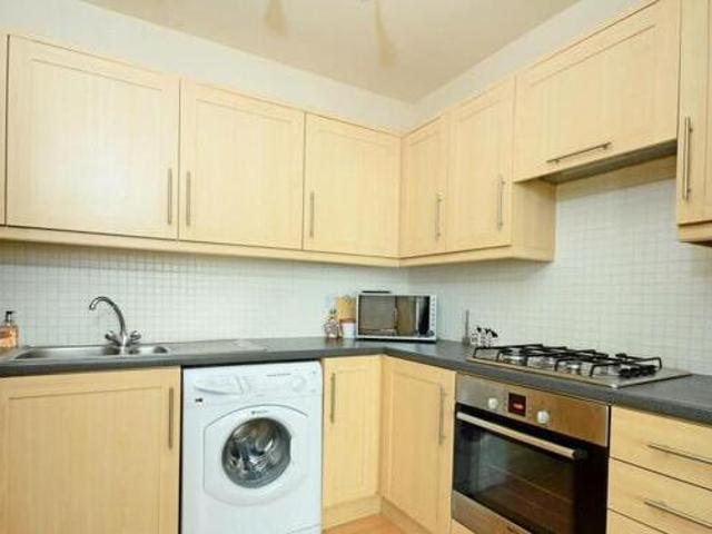 1 Bedroom Flat For Rent In Earlsfield, London
