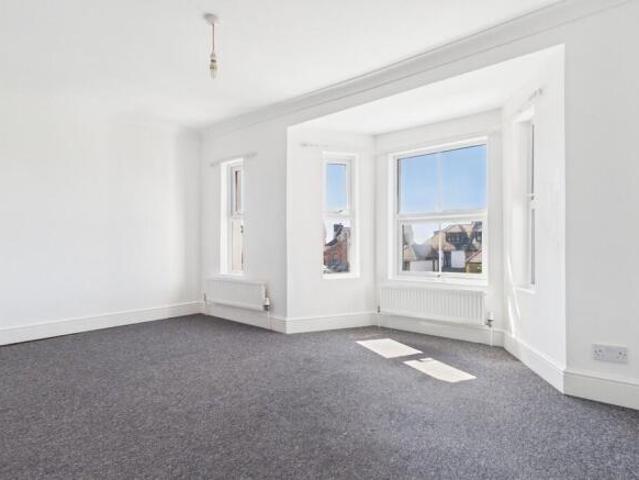 1 bedroom flat for rent in East Cliff, Folkestone, CT19