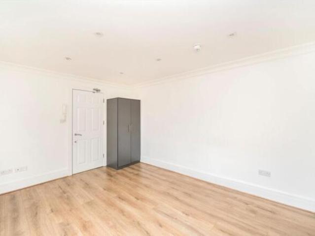 1 bedroom flat for rent in East Dulwich Grove, East Dulwich, SE22
