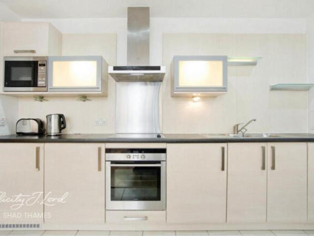 1 bedroom flat for rent in East Lane, Shad Thames, SE16