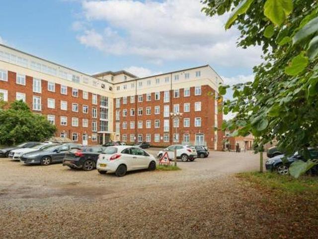 1 Bedroom Flat For Rent In Eastgate House