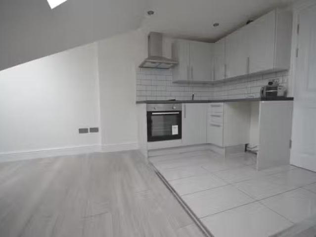 1 bedroom flat for rent in Eastern Avenue, IG2 6PQ, IG2