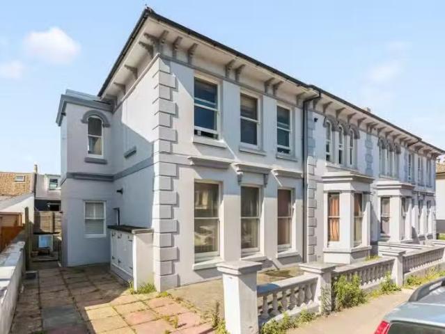 1 bedroom flat for rent in Eastern Road, Brighton, BN2