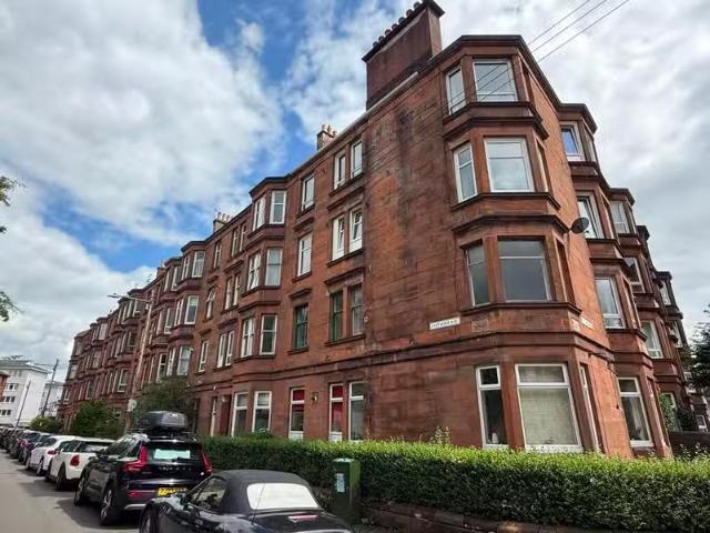 1 bedroom flat for rent in Eastwood Avenue, Shawlands, G41