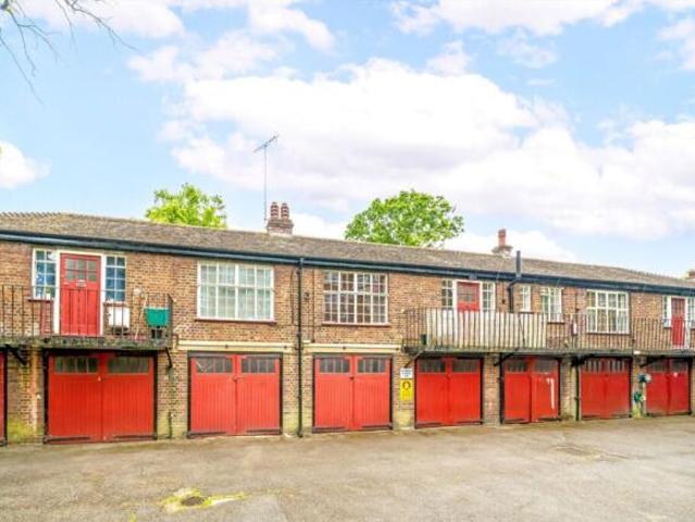 1 bedroom flat for rent in Eaton Rise, Ealing, W5