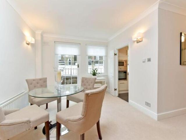 1 bedroom flat for rent in Ebury Mews, Belgravia, London, SW1W