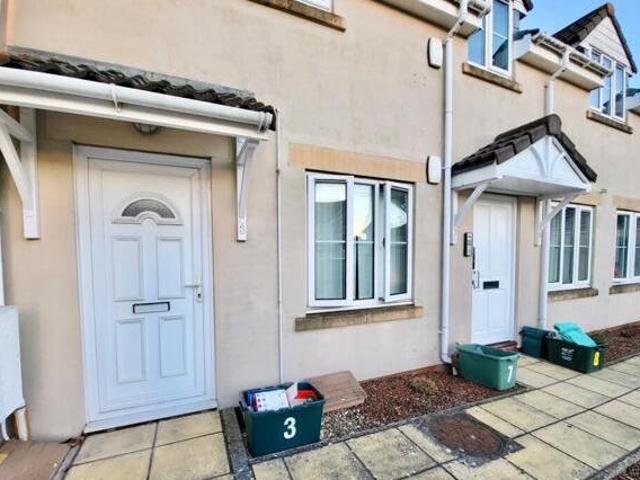 1 Bedroom Flat For Rent In Eggshill Lane, Yate