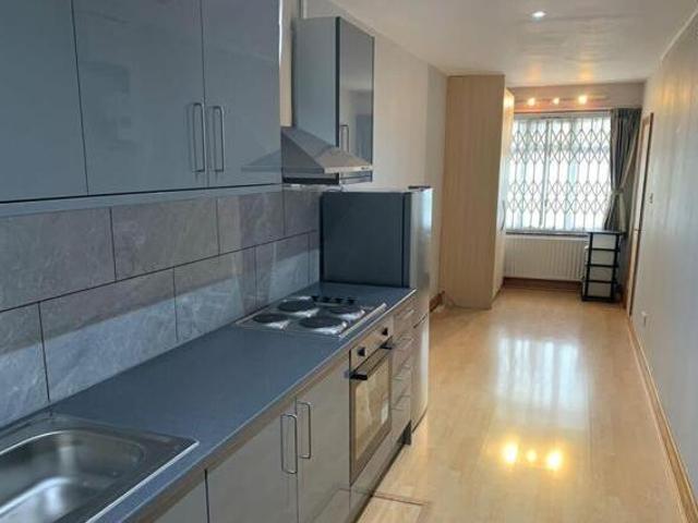 1 Bedroom Flat For Rent In Edgware