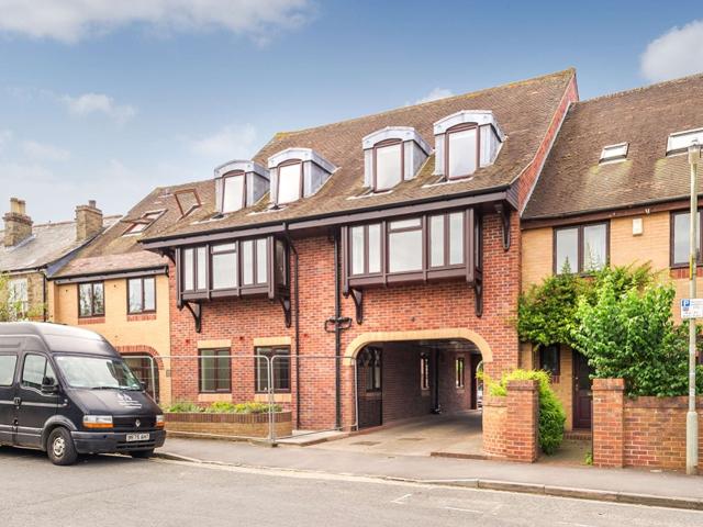 1 bedroom Flat for rent in Edgeway Road, Marston, Oxford, OX3