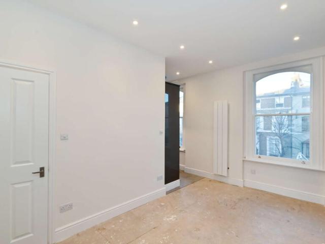 1 bedroom flat for rent in Edith Grove, London, SW10
