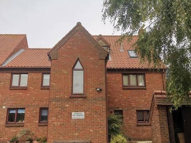 1 bedroom flat for rent in Edinburgh Court Kings Lynn PE30