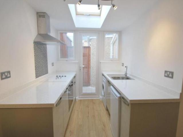 1 bedroom flat for rent in Elm Street, Cardiff, CF24