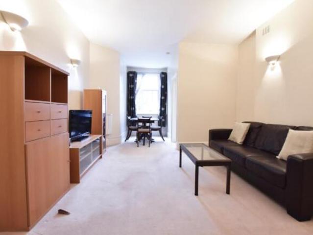 1 bedroom flat for rent in Elm Tree Court, Elm Tree Road, St. John's Wood, London NW8