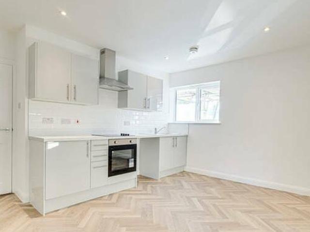 1 bedroom flat for rent in Elmsleigh Drive LeighonSea SS9