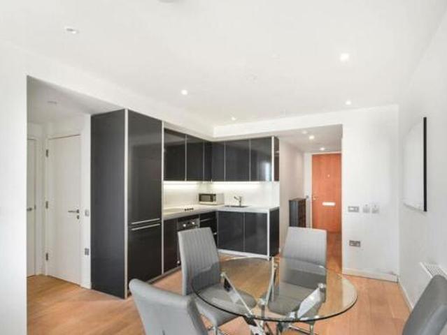 1 Bedroom Flat For Rent In Elephant And Castle, London