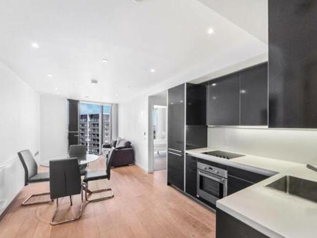 1 Bedroom Flat For Rent In Elephant And Castle, London