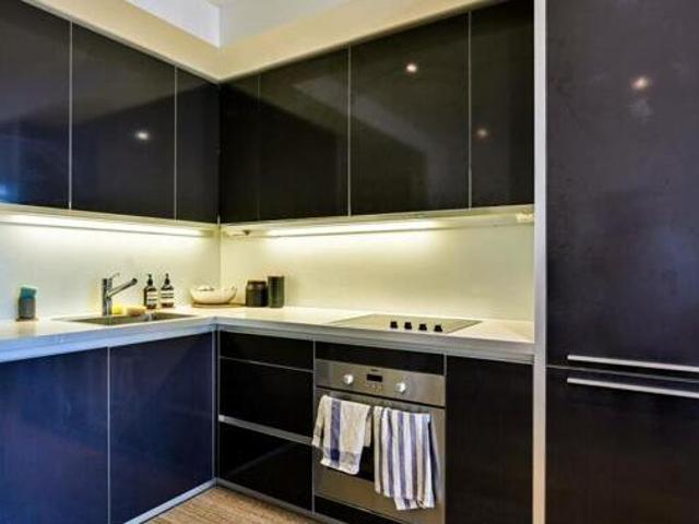 1 Bedroom Flat For Rent In Elephant And Castle, London