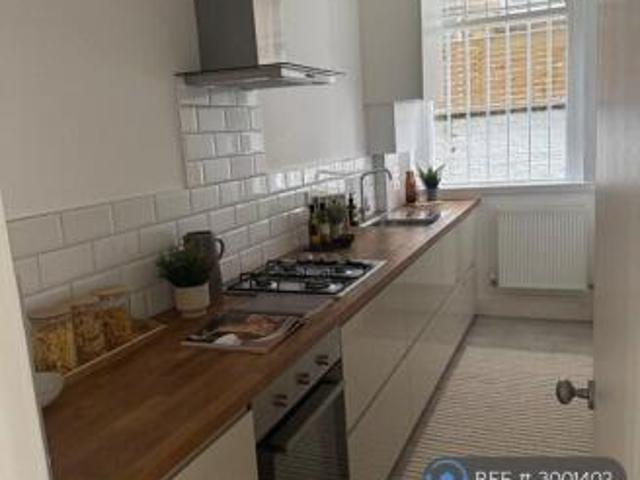 1 bedroom flat for rent in Elgin Crescent, London, W11