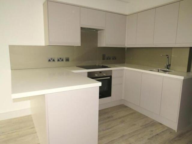 1 bedroom flat for rent in Elvian House, Slough, Berkshire, SL1 1GN, SL1