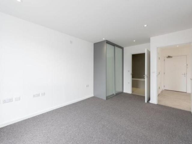 1 bedroom flat for rent in Embankment House, Brighton, BN1