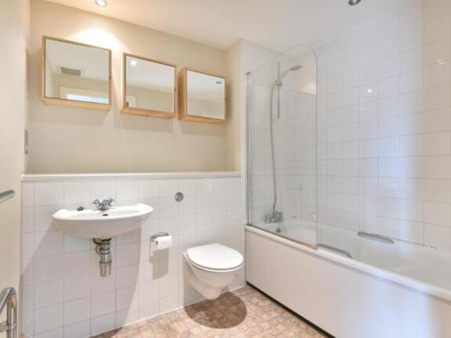 1 bedroom flat for rent in Empire Square, Borough, London, SE1