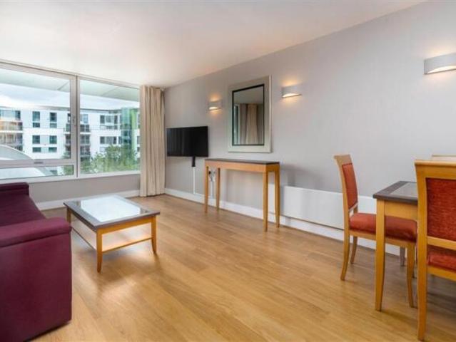 1 bedroom flat for rent in Empire Square West, Borough, SE1