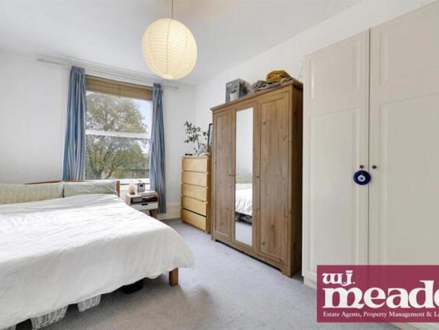 1 bedroom flat for rent in Empress Court, Victoria Park, E9