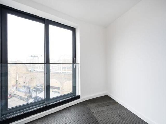 1 bedroom flat for rent in Esker Place, Hackney, London, E2