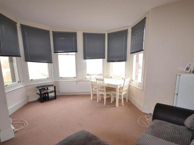 1 bedroom flat for rent in Esplanade Court, The Esplanade, Worthing, BN11
